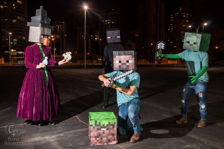 Cosplayer de Bruxa do Minecraft - Mundo Cosplayer