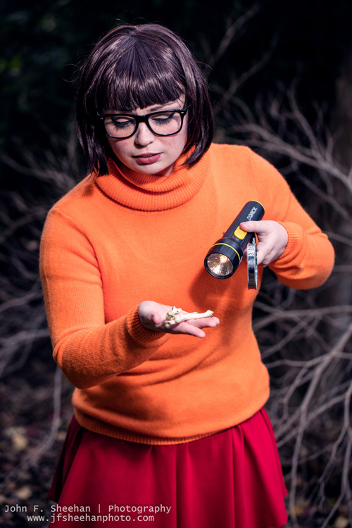 Velma Cosplay - Mundo Cosplayer