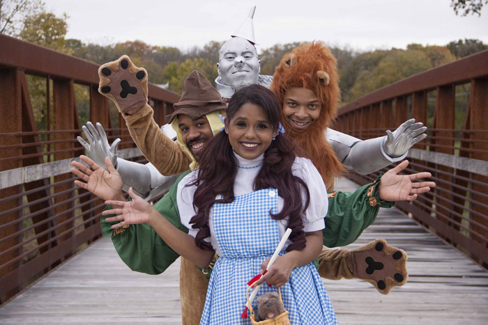 Grupo faz cosplay em homenagem ao Mágico de Oz - Mundo Cosplayer