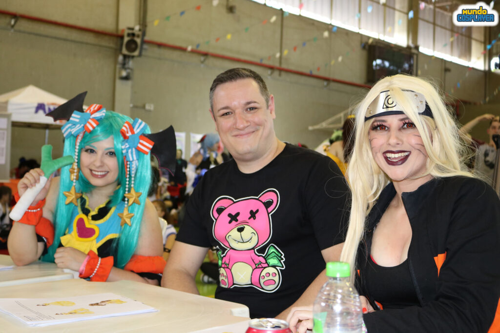 Mundo Cosplayer esteve pela primeira vez no Americana Anime Fest ...
