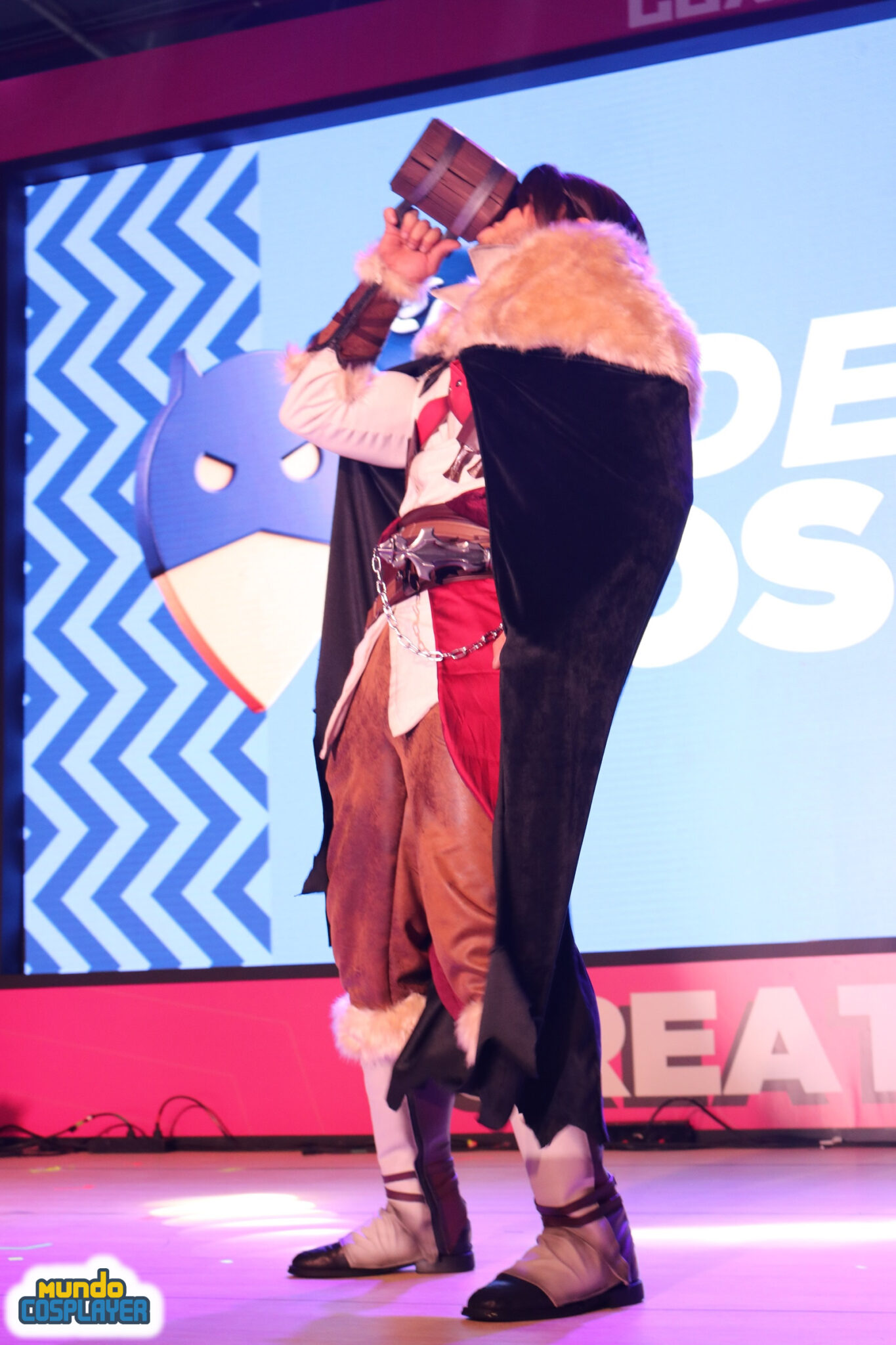 Fotos dos Desfiles Cosplay e da Final do Concurso Cosplay da CCXP22 ...